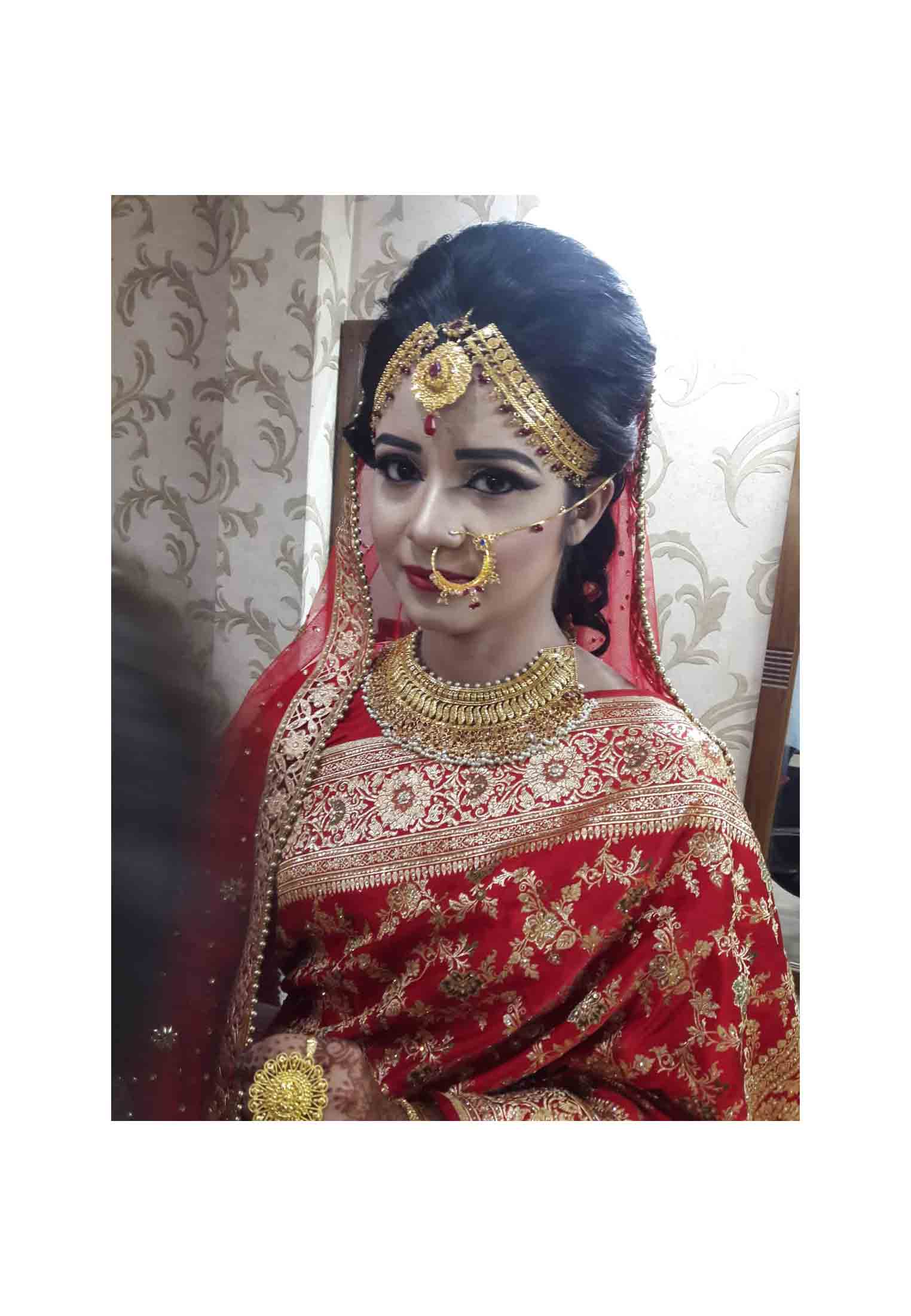 Biye Bazaar | Beautiful reception bridal makeup