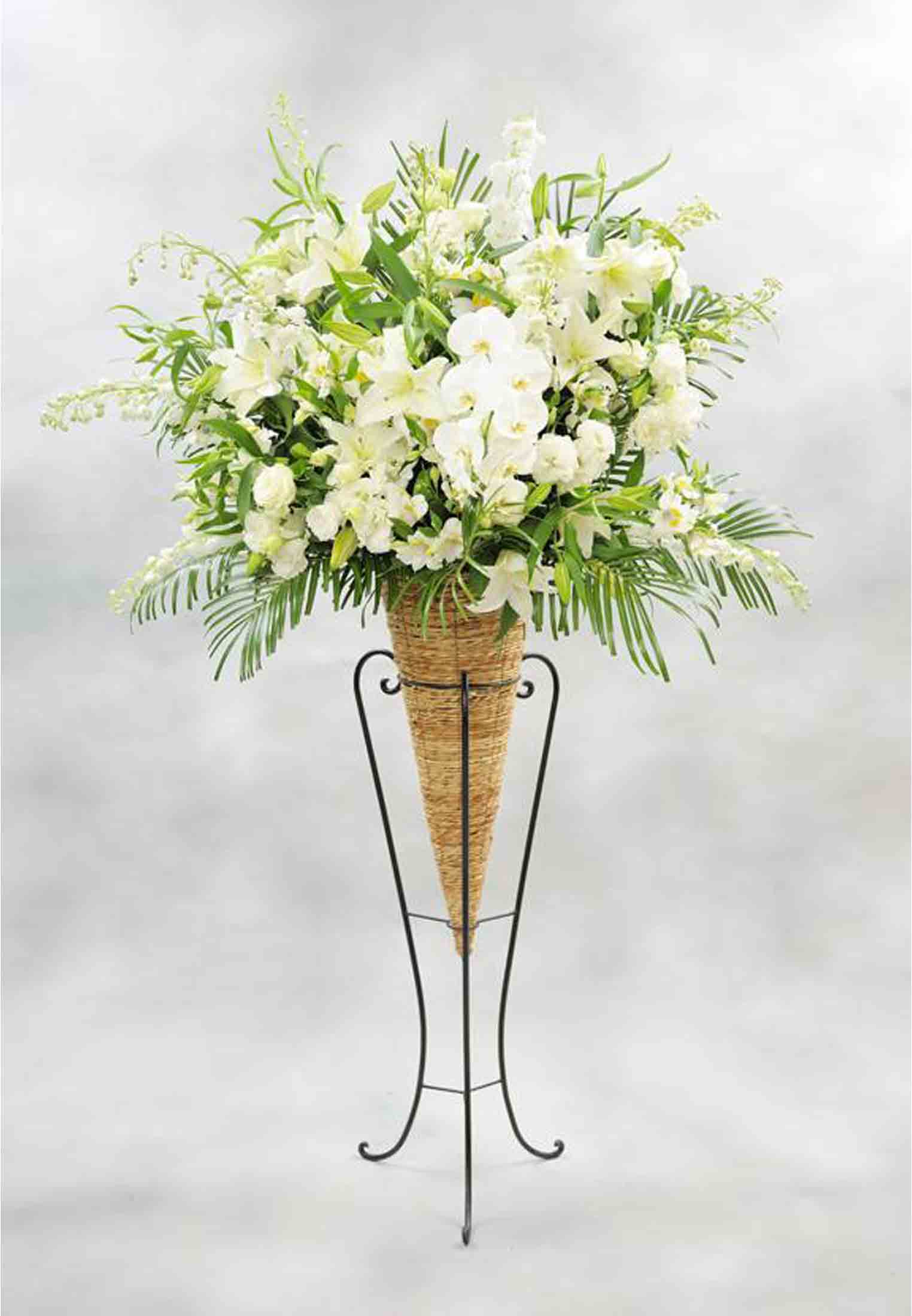 Biye Bazaar | Beautiful combine flower decoration
